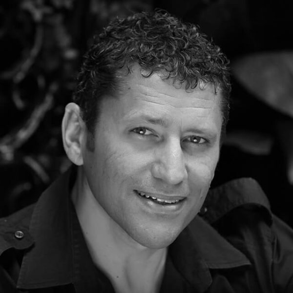 Ray Schembri — The Portrait Masters